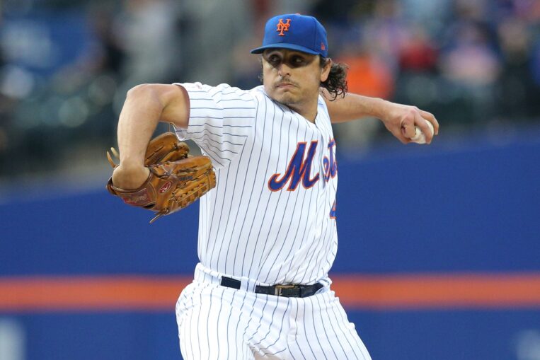 Morning Briefing: Jason Vargas Returns To Try and Even Series ...
