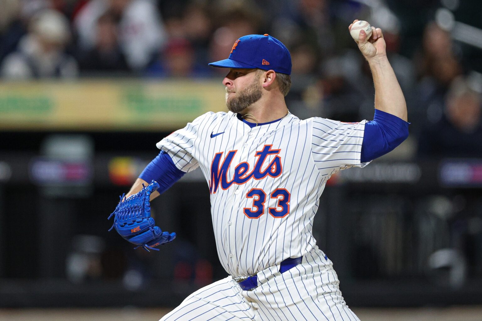 A.J. Minter Leaves Game Saturday with Tricep Tightness - Metsmerized Online