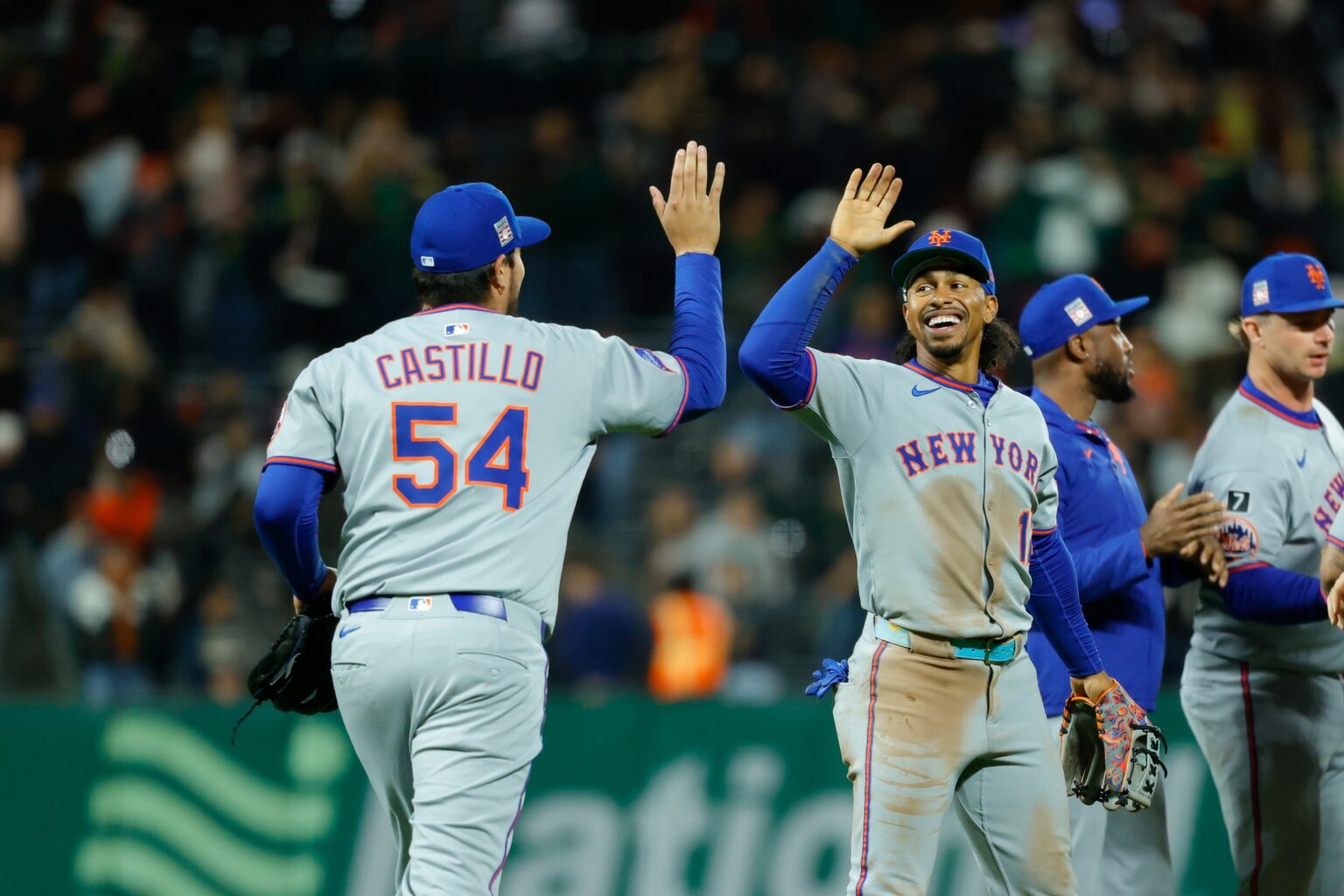 Mets' Bats Stay Hot in 8-1 Win Over Giants - Metsmerized Online