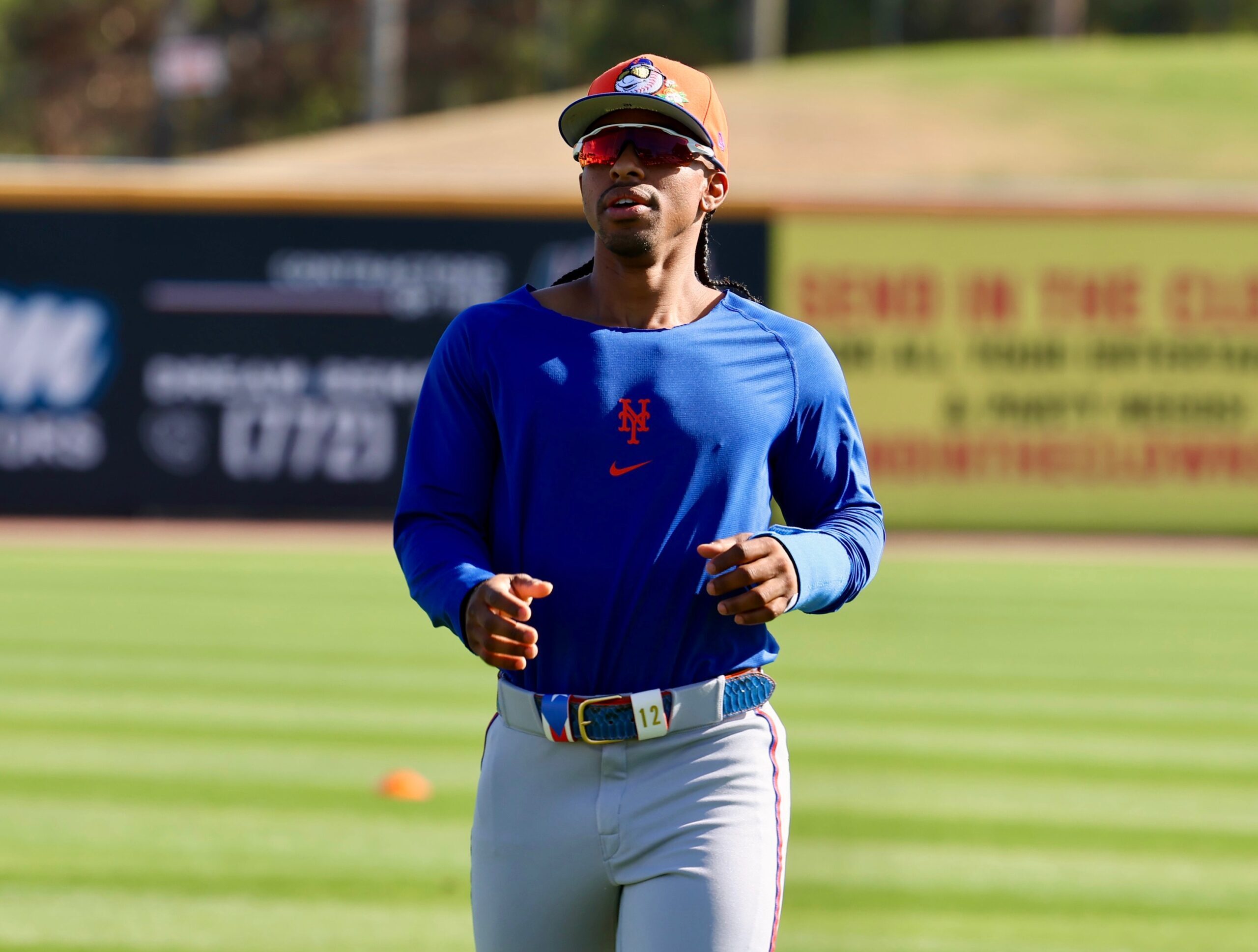 Francisco Lindor Completes Full Round of On-Field Batting Practice ...